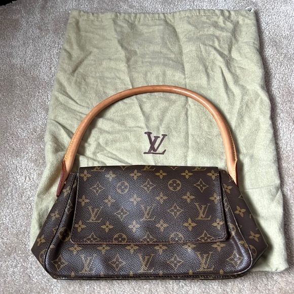 Bags | Louis Vuitton Mini Looping Bag | Poshmark